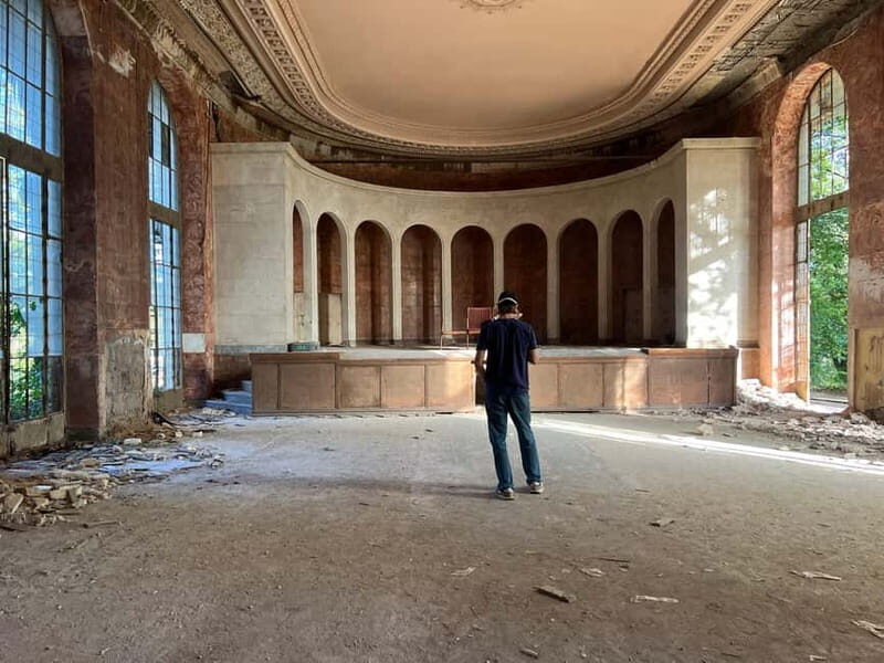 From Kutaisi: Soviet-Era Sanatoriums of Tskaltubo - Stalin’s Bathhouse: An Iconic Site