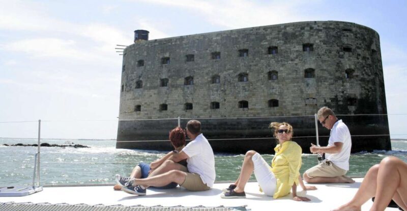 From La Rochelle: Sailing Cruise to Fort Boyard - Approaching Fort Boyard: Photo-Friendly and Close-Up Views