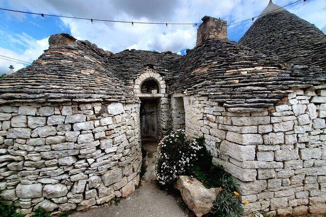 From Lecce: Alberobello, Locorotondo, Ostuni & Apulian brunch - Analyzing the Itinerary: What To Expect and Why It Matters