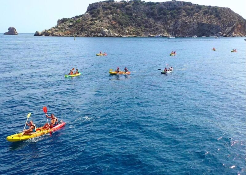 From L'Estartit: Sea Kayaking Tour to the Medes Islands - Who Would Enjoy This Tour?