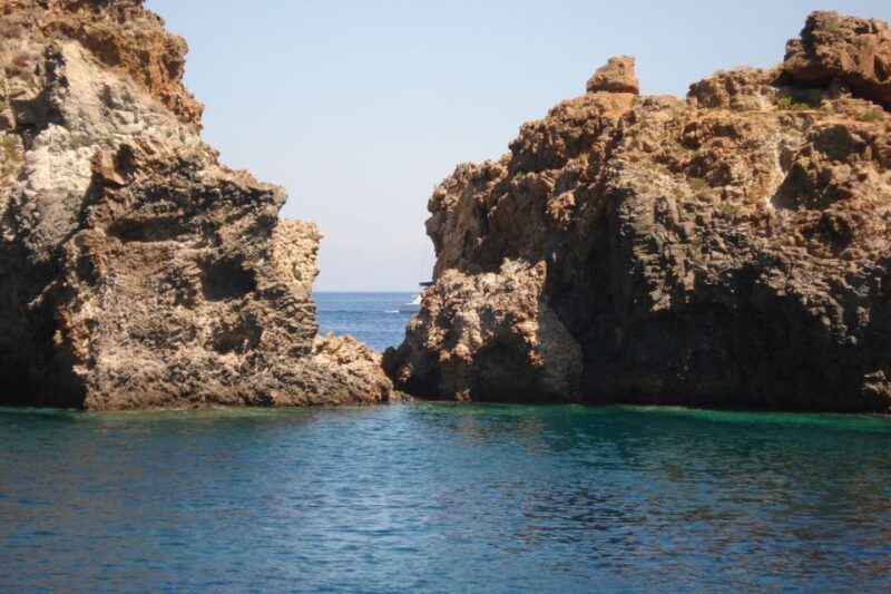 From Lipari: Panarea and Stromboli Cruise with Stops - FAQ