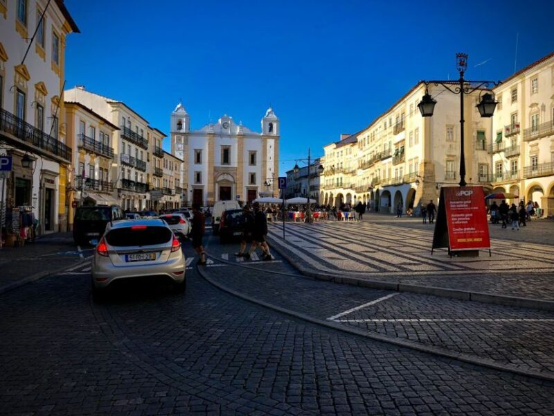 From Lisbon: Évora City Private Tour - The Experience of the Guide