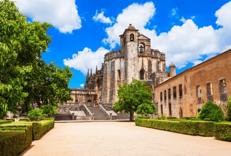 From Lisbon: Fátima, Batalha, Nazaré, and Óbidos  Small groups - The Sum Up