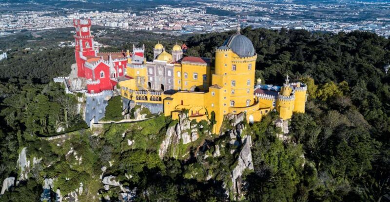 From Lisbon: Half-Day Private Sintra Cascais Tour - Key Points