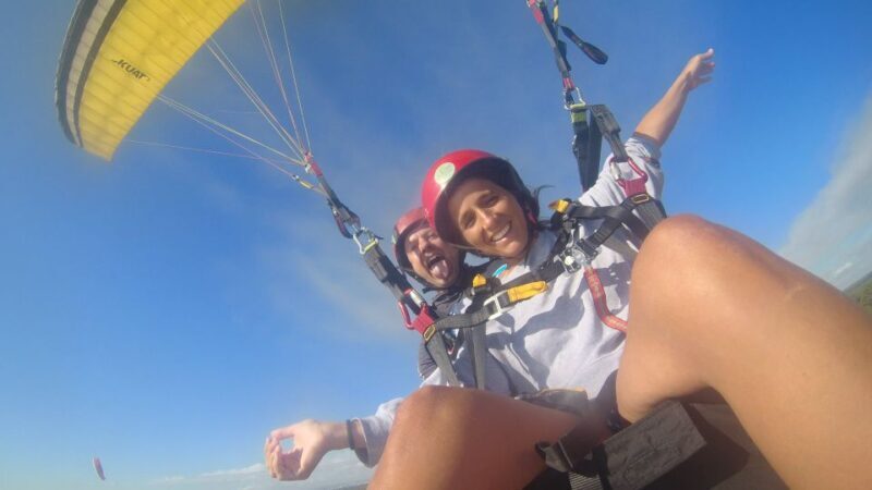 From Lisbon: Paragliding Flight with Transfers - An Overview of the Paragliding Experience in Lisbon