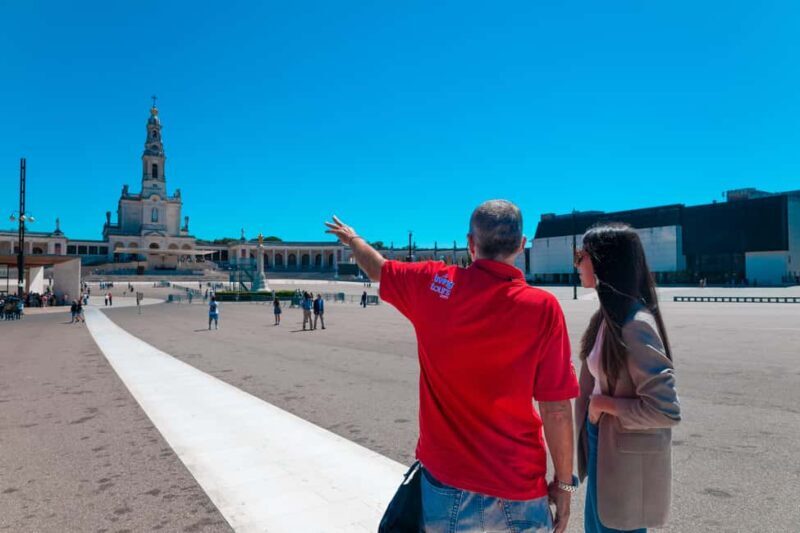 From Lisbon: Small Group to Pena Palace, Nazaré & Fátima - FAQ