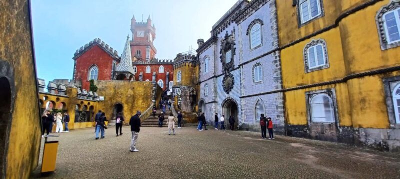 From Lisbon: Tour to Pena Palace, Sintra, and Cascais - Exploring the Lisbon to Sintra, Pena Palace, and Cascais Tour: A Detailed Review