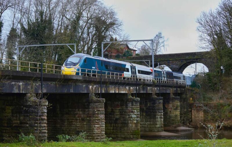 From London: North Wales, Snowdonia & Caernarfon Castle Tour - Authentic Experiences & Practical Insights from Reviews