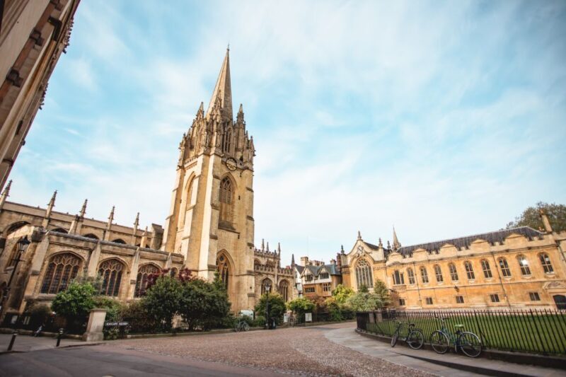 From London: Oxford and Cotswolds Villages Day Trip - FAQs