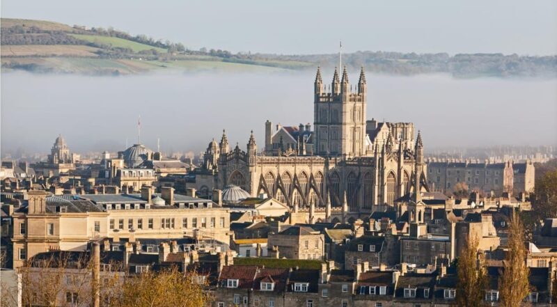 From London: Small Group Stonehenge, Bath & Cotswolds Tour - FAQ