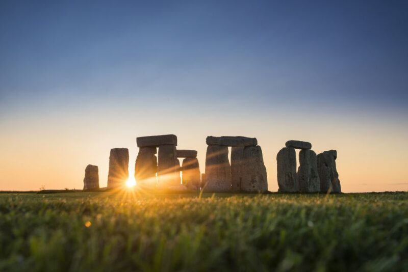 From London: Stonehenge Inner Circle and Windsor Day Trip - FAQ