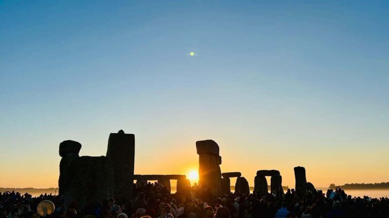 From London: Stonehenge Solstice Celebration Tour - The Sum Up