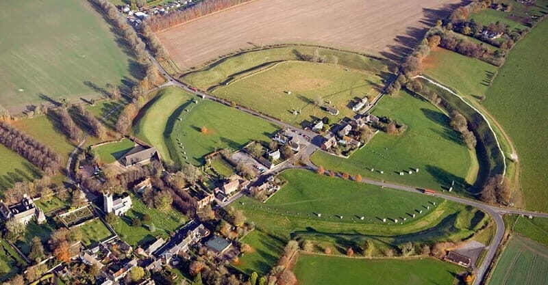 From London: Stonehenge & The Stone Circles of Avebury Tour - Introduction: What to Expect from This Tour