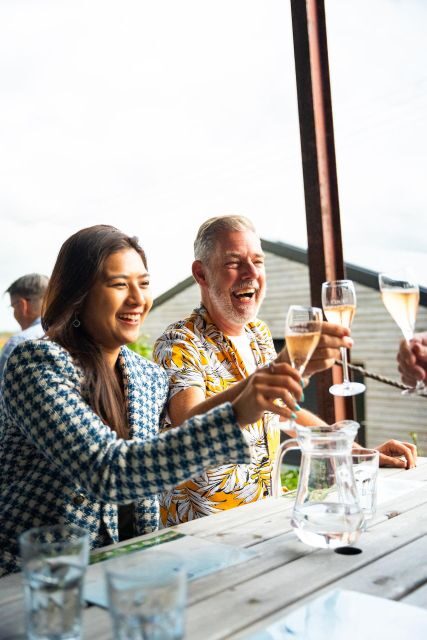 From London: Vintage Bus Wine Tour with Return Train Tickets - What We Love About the Tour