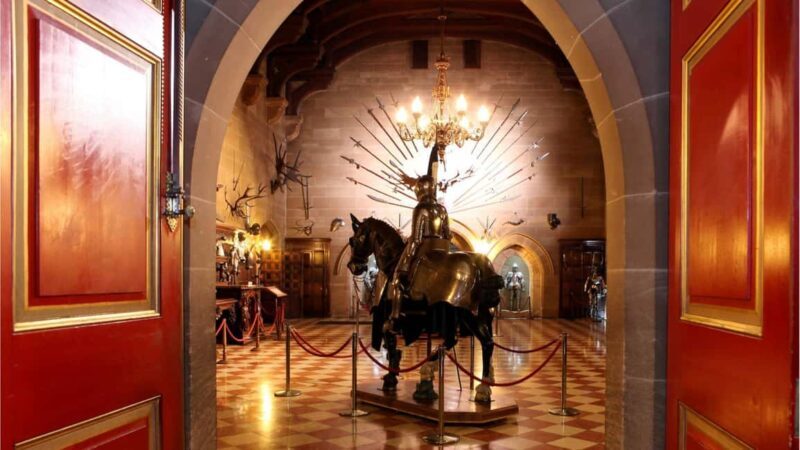 From London: Warwick Castle Day Trip by Rail - FAQ