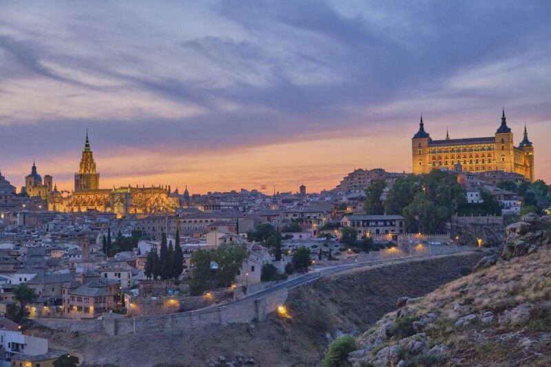 From Madrid: Private Highlights of Toledo Guided Day Trip - Exploring Toledo: A Deep Dive Into the Tour Itinerary