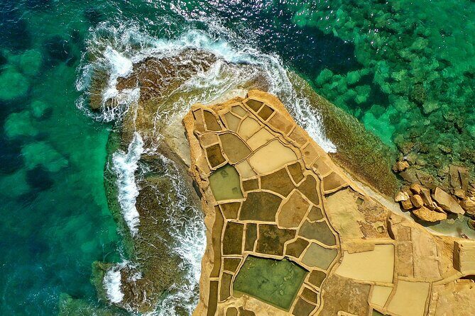 From Malta: Gozo Jeep Tour with Lunch and Hotel Transfers - Scenic Overlooks: Il-Belveder and Dalet Qorrot