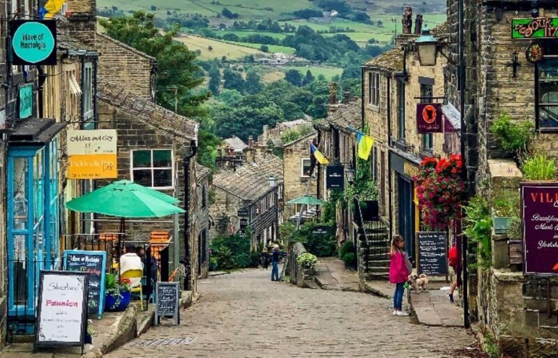 From Manchester: Dales and Brontë Country Small Group Tour - Who Will Love This Tour?