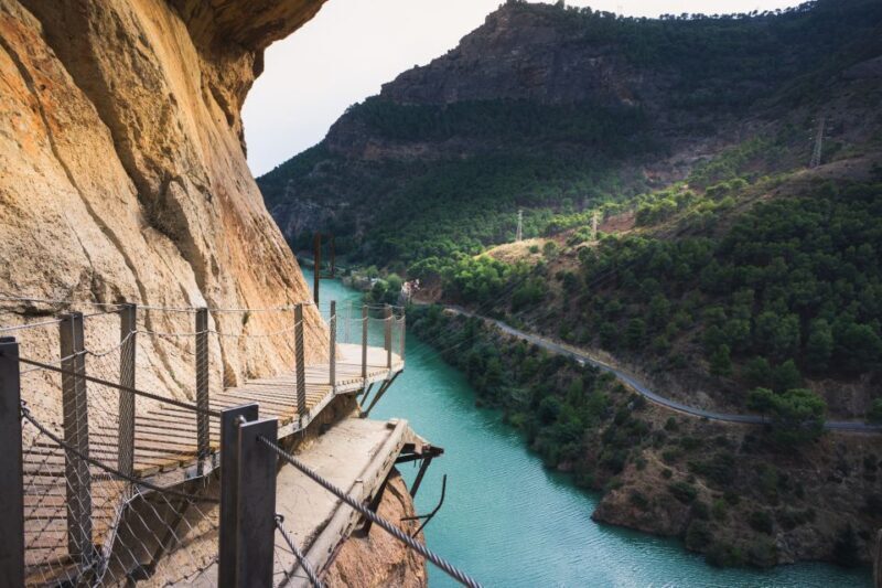 From Marbella or Estepona: Caminito del Rey Guided Day Trip - An In-Depth Look at the Caminito del Rey Guided Day Trip
