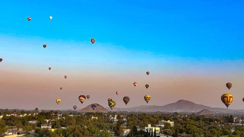 From Mexico City: Fly over Teotihuacan in a hot air balloon - Key Points