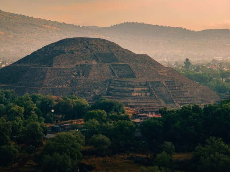 From Mexico City: Half-day tour to Teotihuacan - Key Points
