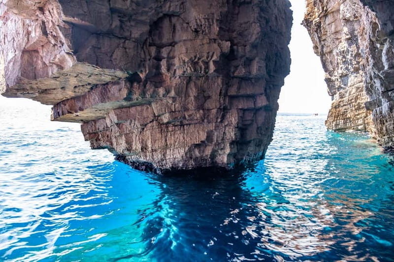 From Milna, Supetar, Postira: Magical Blue Cave and Hvar - FAQs