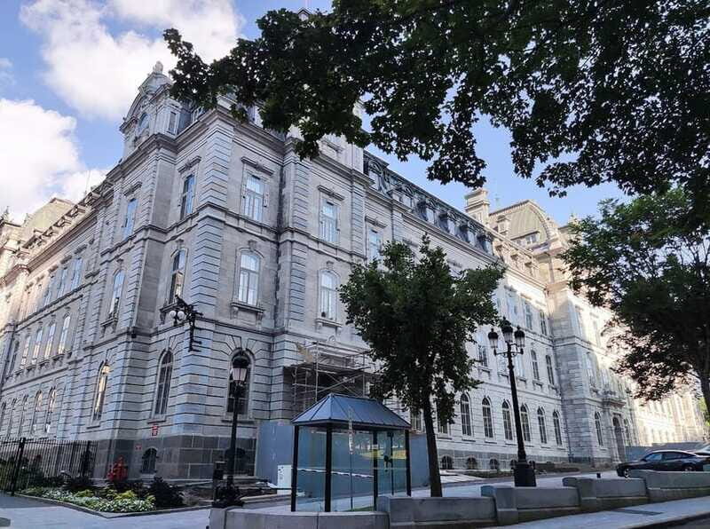 From Montreal: Private Quebec Full Day Tour - Discover the Charm of Quebec on a Private Day Tour from Montreal