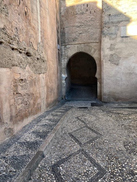 From Nerja/Almunecar: Granada Full-Day Trip - Who Should Consider This Tour?