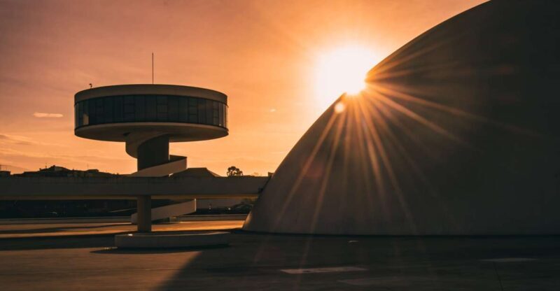 From Oviedo: Luarca, Cudillero and Avilés Day Trip - Key Points