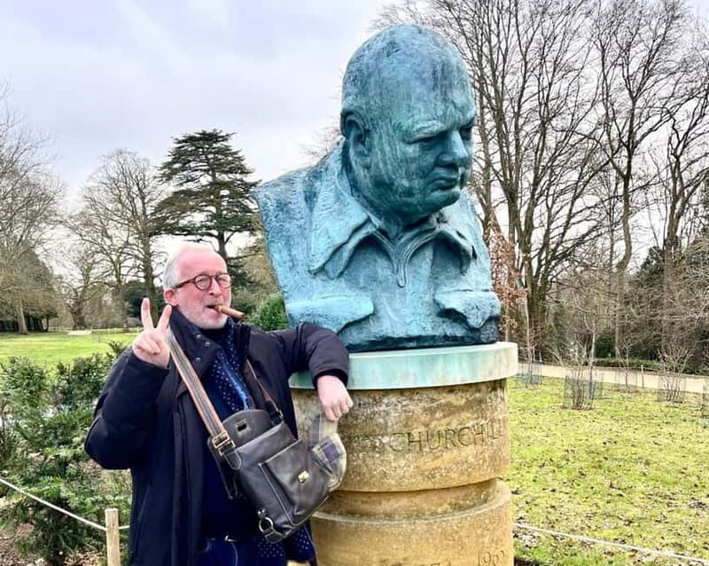 From Oxford: Churchill Tour to Blenheim Palace & his grave. - An In-Depth Look at the Experience