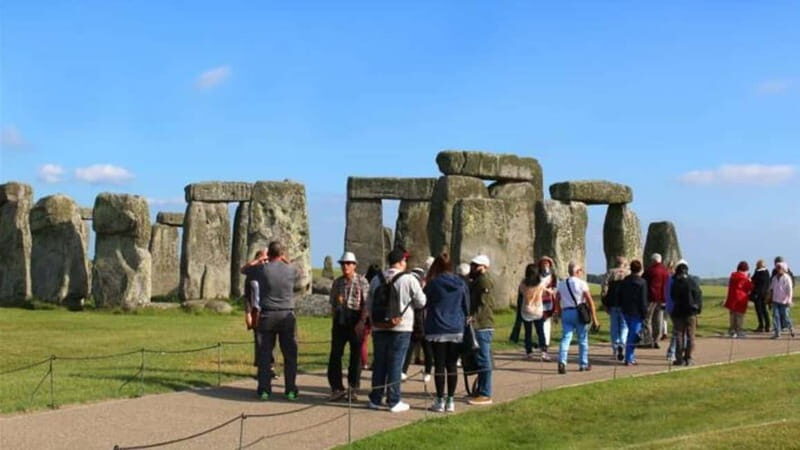 From Oxford: Stonehenge and Bath Small-Group Tour - The Itinerary Breakdown: What You Can Expect