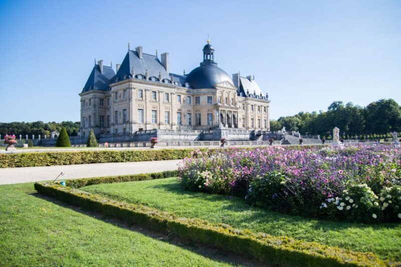 From Paris: Chateau de Fontainebleau & Vaux-Le-Vicomte Tour - An Overview of the Itinerary