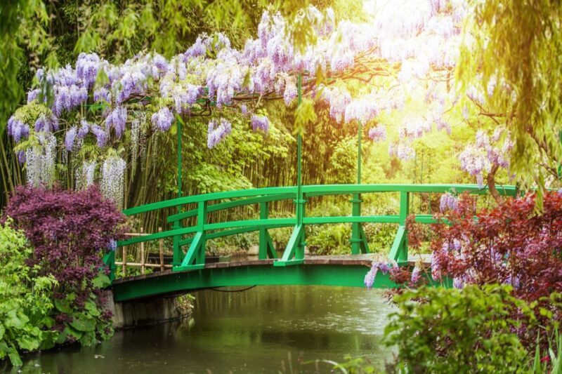 From Paris: Giverny and Versailles Palace Guided Day Trip - Final Thoughts