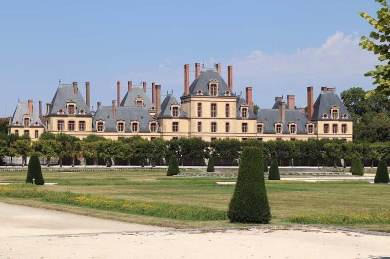 From Paris: Half-Day Tour to Fontainebleau Castle & Barbizon - An In-Depth Look at the Fontainebleau & Barbizon Half-Day Tour