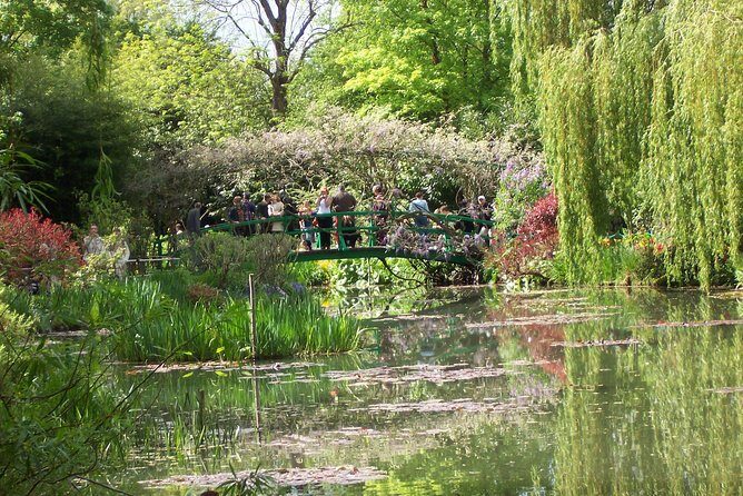 From Paris: Monet Gardens & Giverny Bike Tour with Picnic Stop - Why Choose This Tour?