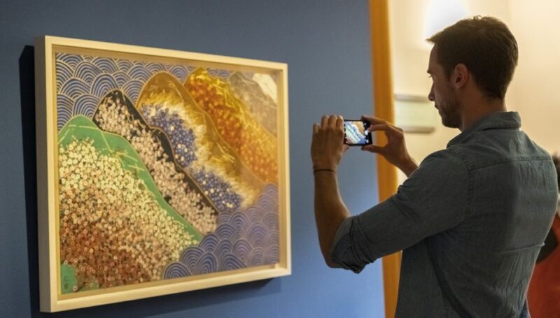 From Paris: Monet Impressionism Tour to Giverny by Minibus - FAQ