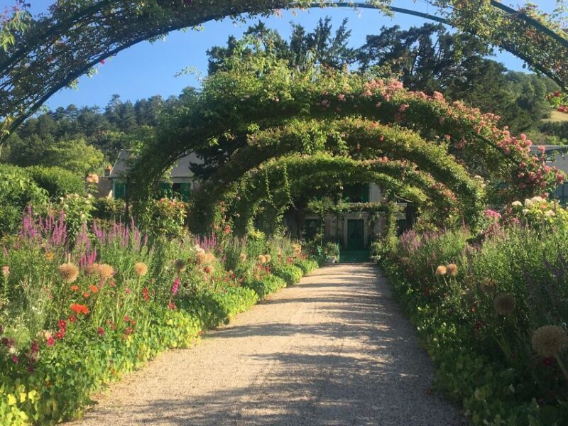 From Paris: Private Trip to Giverny, Monet's House & Museum - Key Points