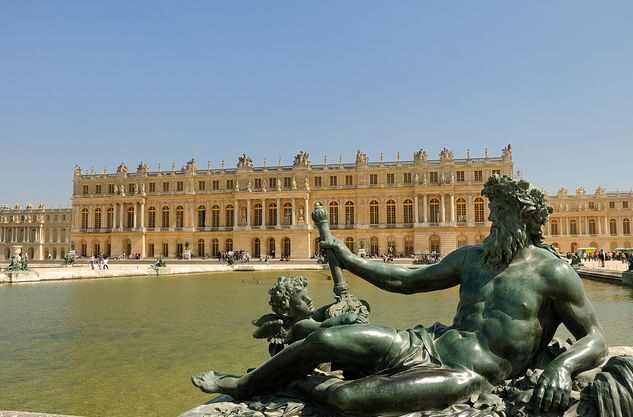 From Paris: Versailles Guided Tour by Deluxe Minibus - The Breakdown: Is This Tour Right for You?