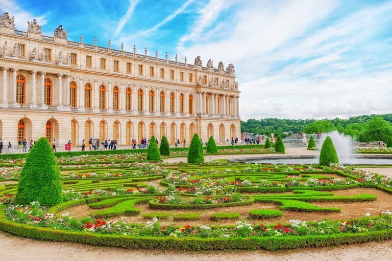 From Paris: Versailles Skip-the-Line Tour by Coach - FAQ