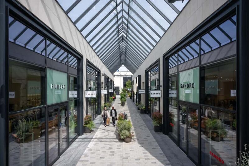 From Paris:McArthurGlen Center & Monet's Giverny House Visit - Return to Paris