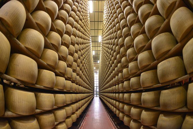 From Parma: Parmigiano Reggiano Farm Tour & Tasting with Transfer - Key Points