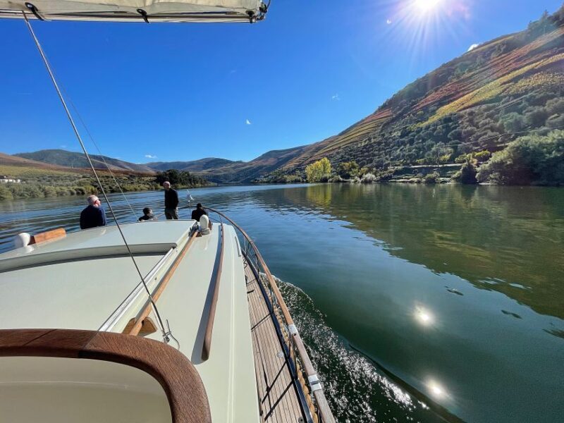 From Pinhão: Private Yacht Cruise along the Douro River - From Pinhão: Private Yacht Cruise along the Douro River