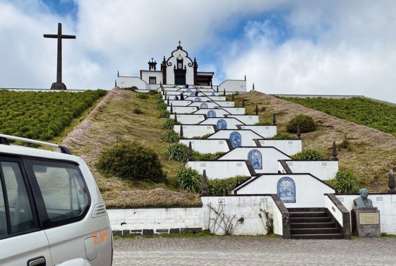 From Ponta Delgada: Furnas Lake Shore 4x4 Guided Day Trip - Who Should Consider This Tour?