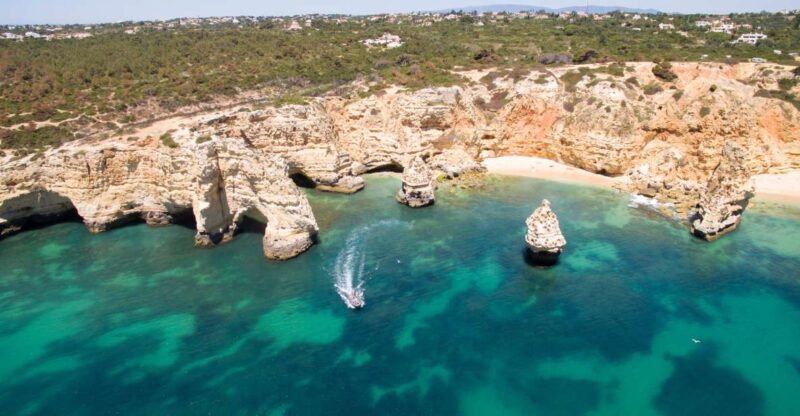 From Portimao: Benagil Cave and Marinha Beach Boat Tour - Exploring the Algarve Coast: Benagil Cave and Marinha Beach Boat Tour