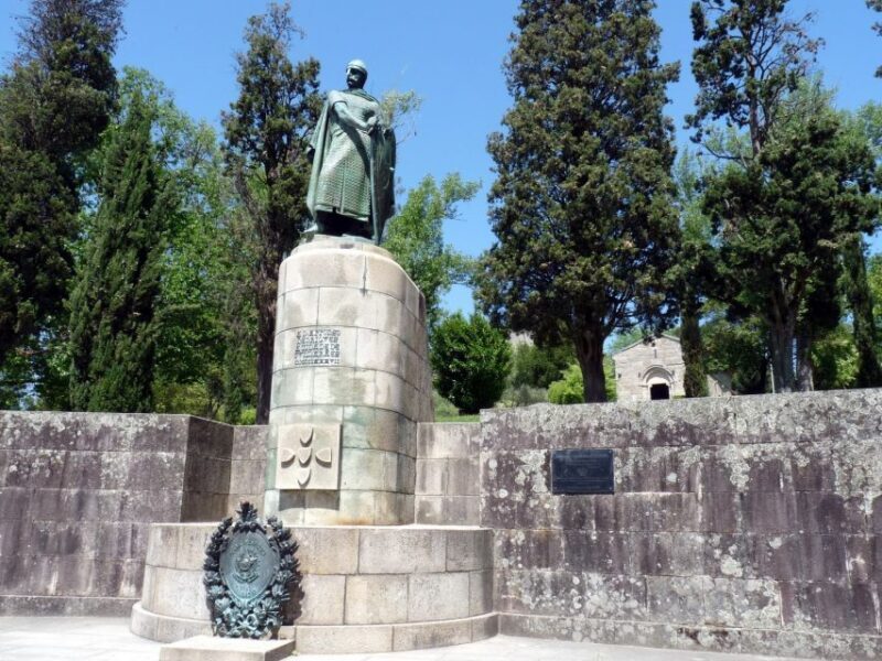 From Porto: Full-Day Trip of Minho Region - Discovering the Minho Region: A Balanced Look