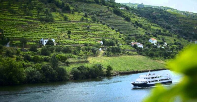 From Porto: Régua to Porto River Cruise with Lunch on Board - FAQs