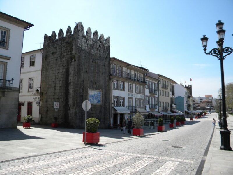 From Porto: Viana Castelo and Ponte Lima Private Tour - Exploring Northern Portugal: A Detailed Look at the Porto to Viana do Castelo and Ponte de Lima Private Tour