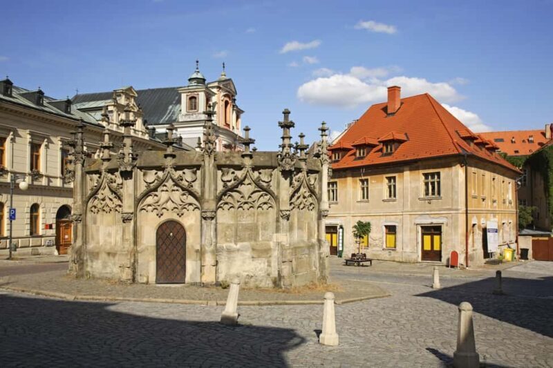 From Prague: Day Trip to Kutna Hora with Czech Lunch - Key Points