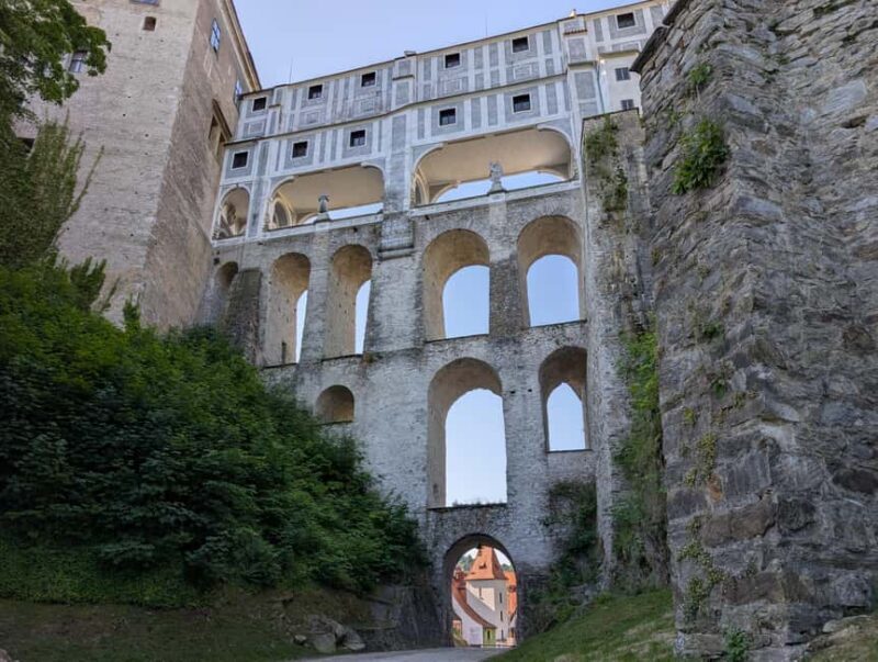 From Prague: eský Krumlov & Holaovice Village Day Tour - Who Will Love This Tour?