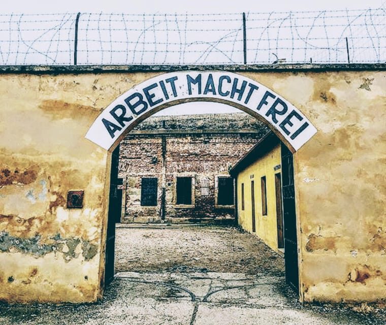 From Prague: Terezin Camp and Bohemian Switzerland Day Trip - Why This Tour Works